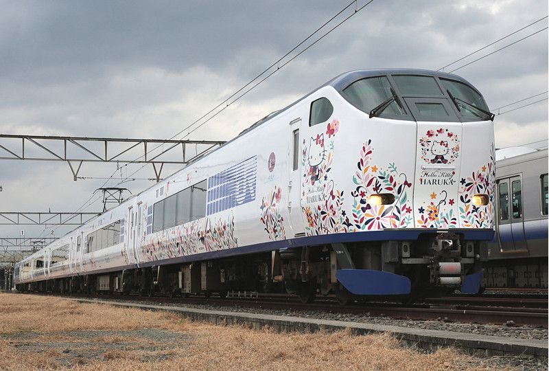 Hello Kitty Haruka: The new Kansai Airport Transfer - Japan Rail Pass
