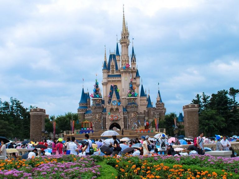 Tokyo Disneyland: How to Get There and Make the Most of it - Japan Rail ...